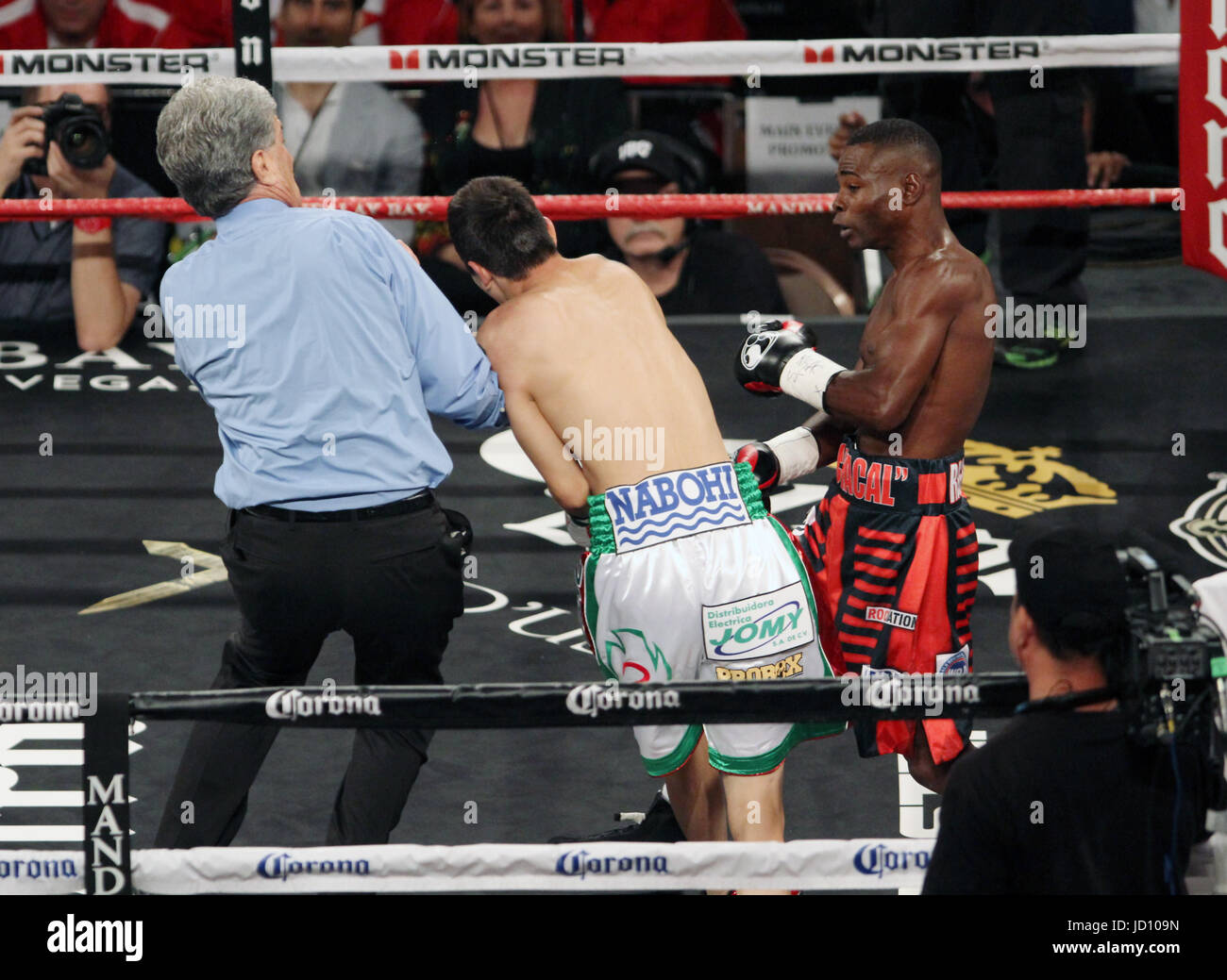 Guillermo rigondeaux hi-res stock photography and images - Alamy