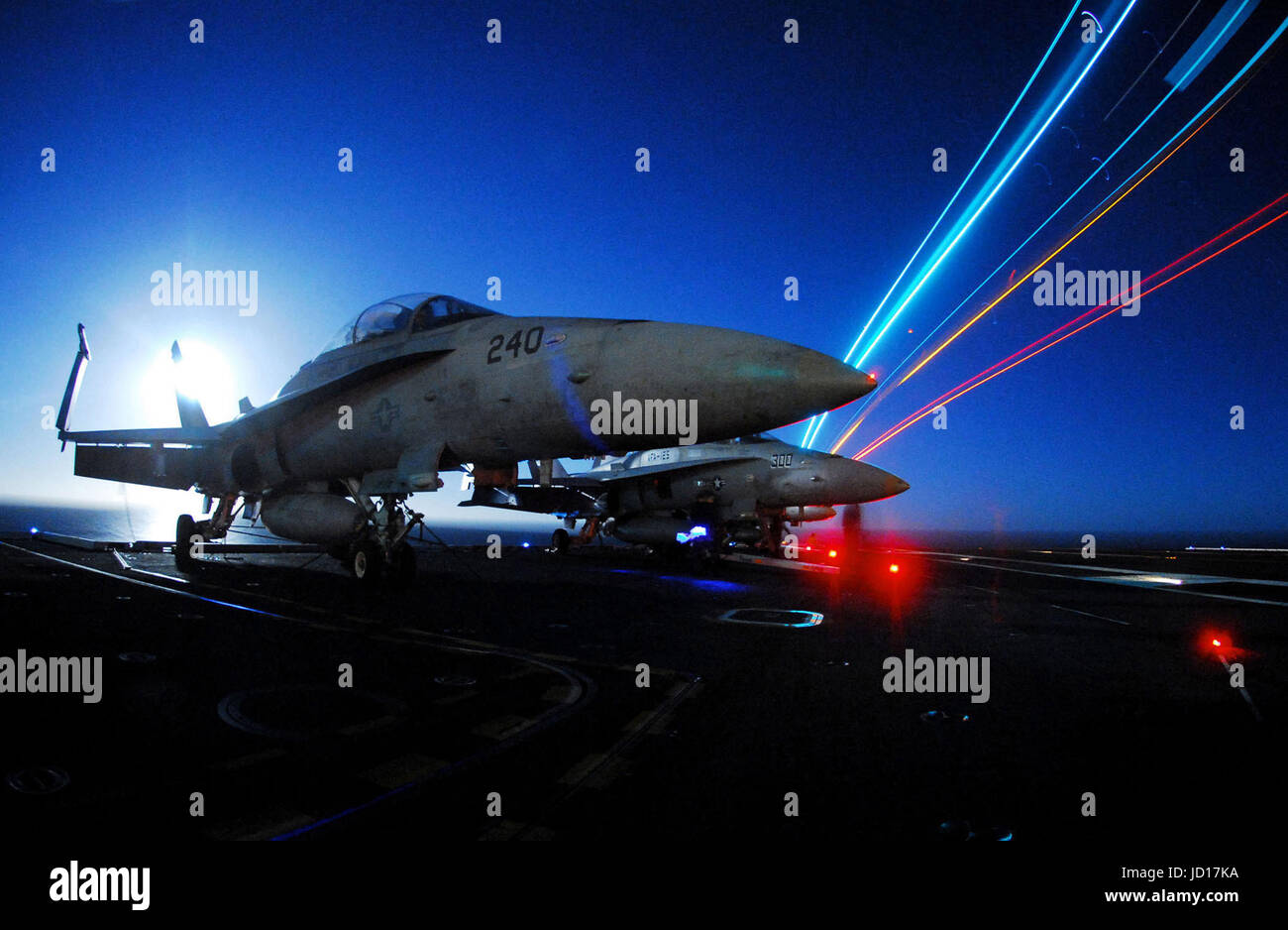 Nimitz class aircraft carrier uss j hi-res stock photography and images ...