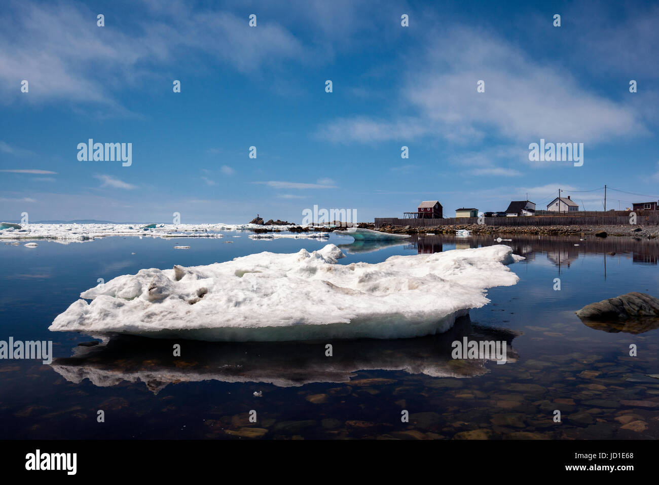 Canada iceberg hi-res stock photography and images - Alamy