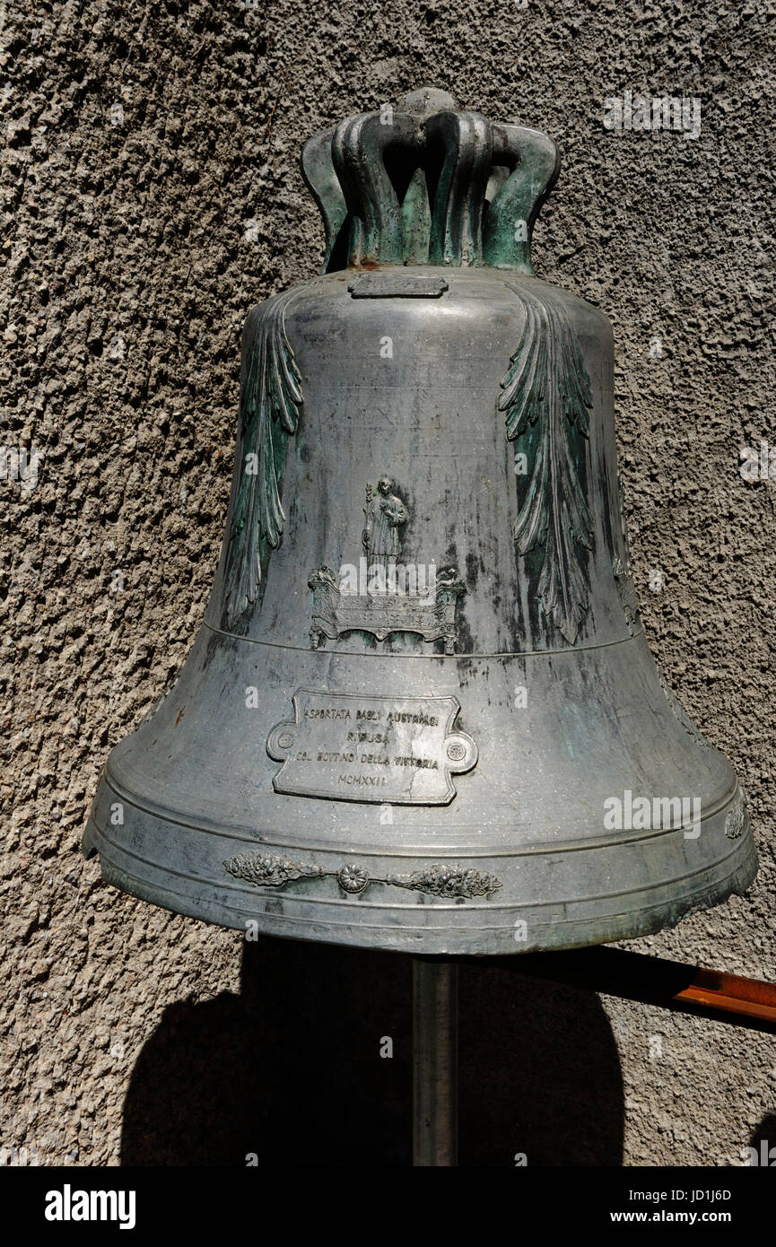 Famous for bell foundry hi-res stock photography and images - Alamy