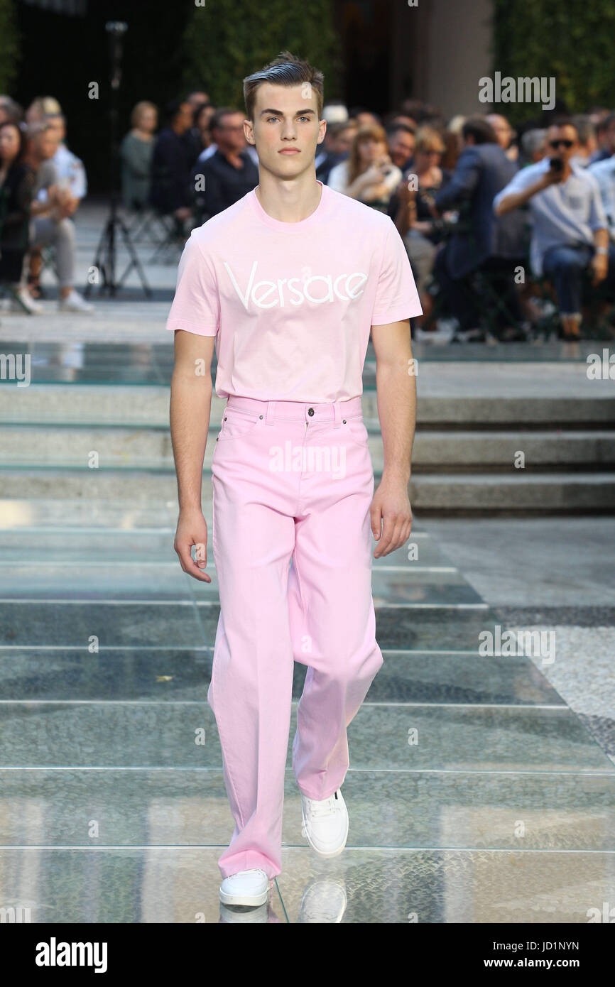 Milan Men's Fashion Week Spring Summer 2018. Milan Fashion Man, Spring ...