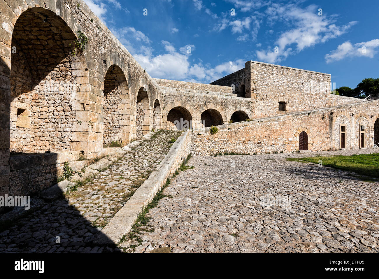 Pylos archaeology hi-res stock photography and images - Alamy