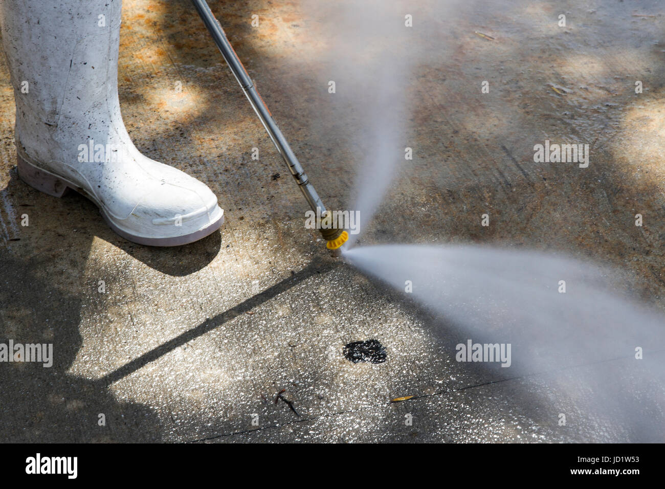 Power Washing Sidewalks Stock Photo - Alamy