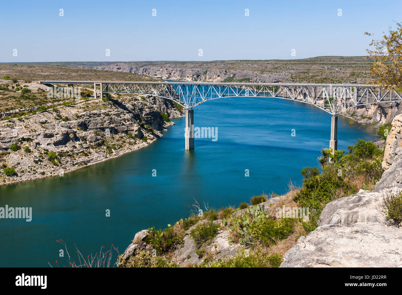 Pecos River Bridge in South Texas. Highest highway river bridge in ...
