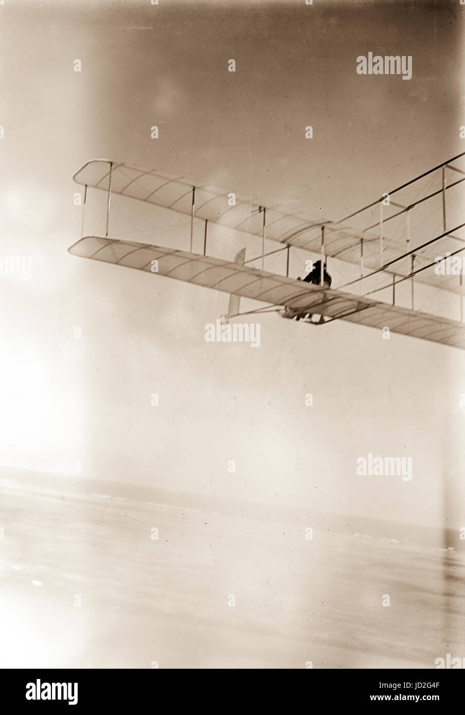 Kitty hawk glider test hi-res stock photography and images - Alamy