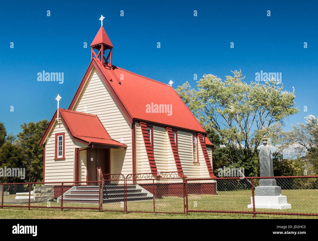 One New Zealand small town church building. Built to Last many years ...