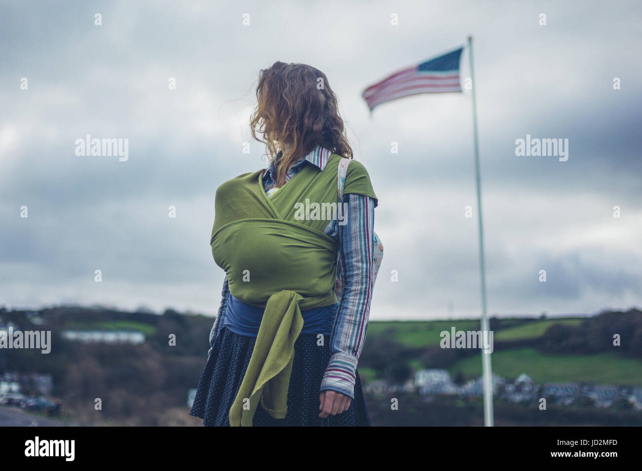 Beautiful homeless woman hi-res stock photography and images - Alamy