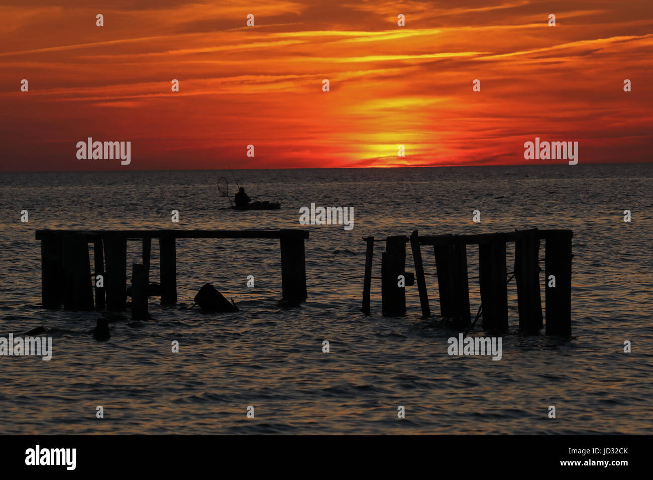 Fishing at sunset, Delaware bay. New Jersey Stock Photo - Alamy