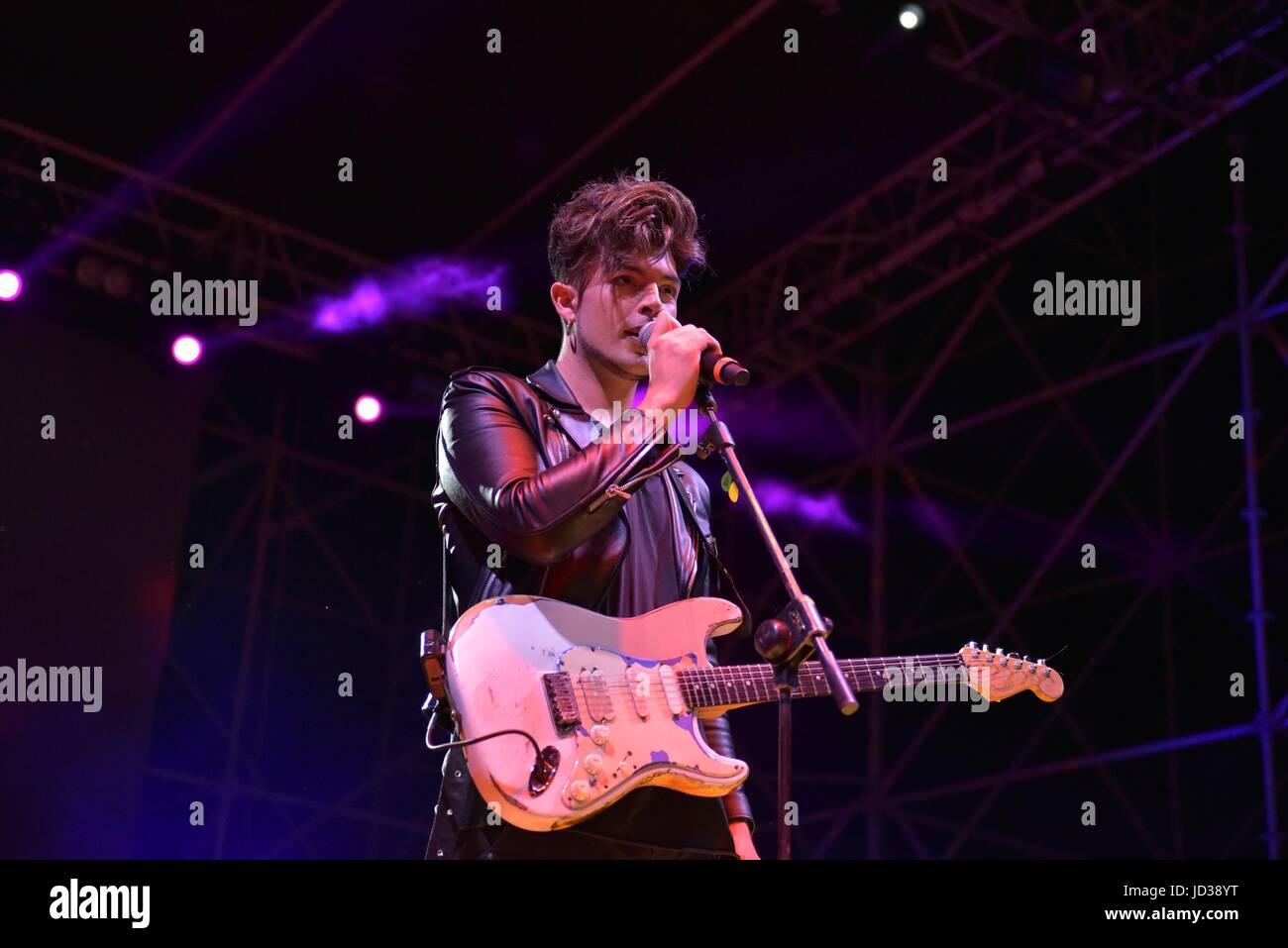 The kolors napoli hi-res stock photography and images - Alamy