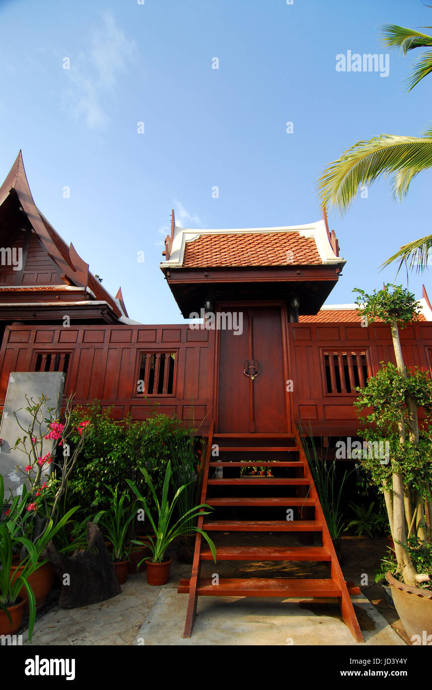ROYAL FLORA RATCHAPHRUEK International Horticulture Exposition for His ...