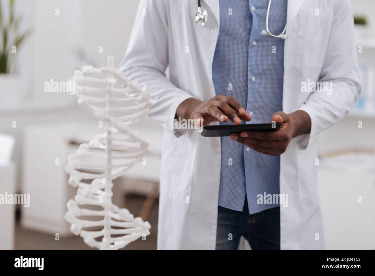 Biologist doctor using medical hi-res stock photography and images - Alamy