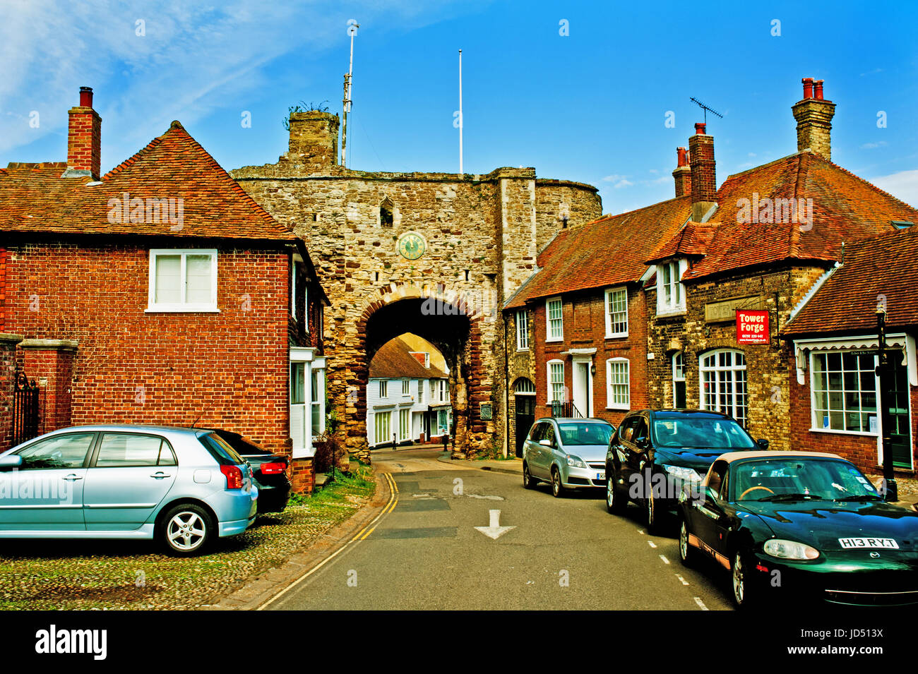 Landgate tower rye hi-res stock photography and images - Alamy