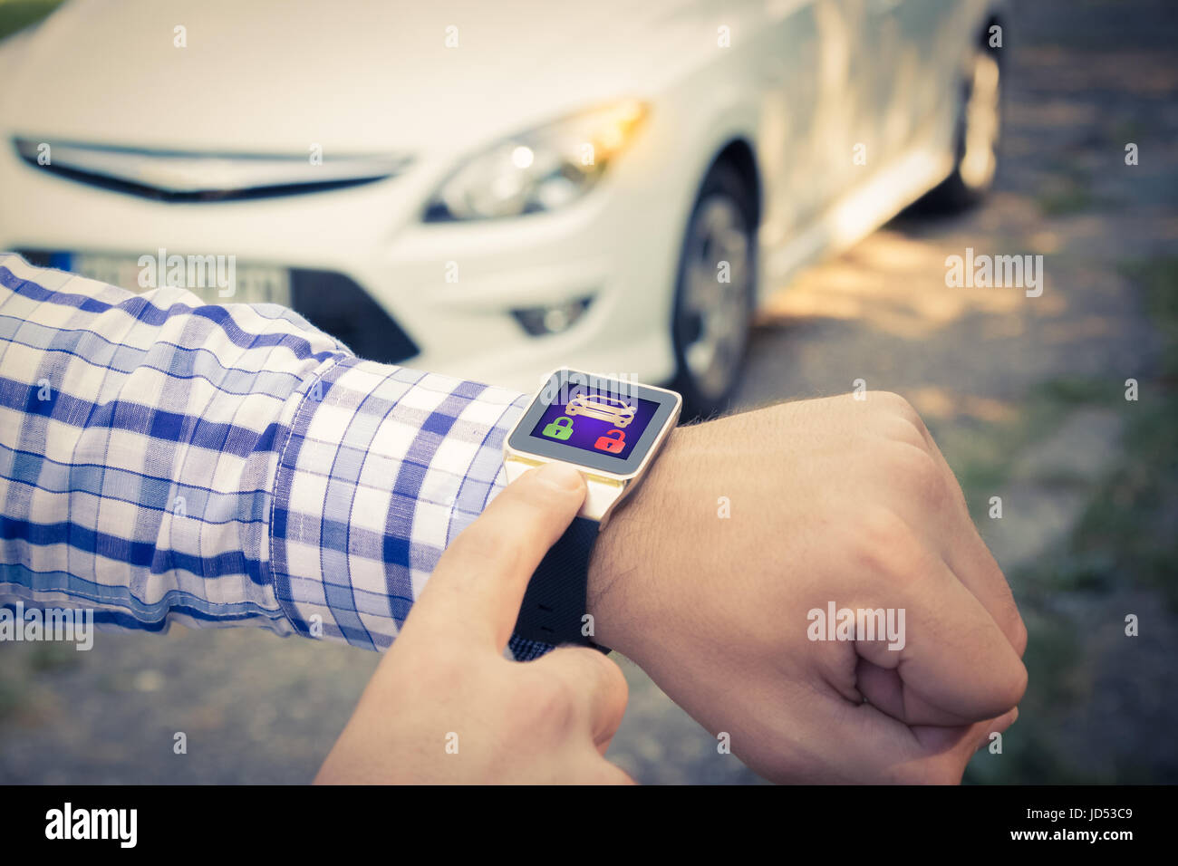 Locking car hand hi-res stock photography and images - Alamy