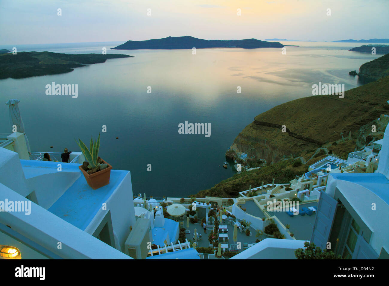Greece, Cyclades, Santorini, terraces, sunset Stock Photo - Alamy