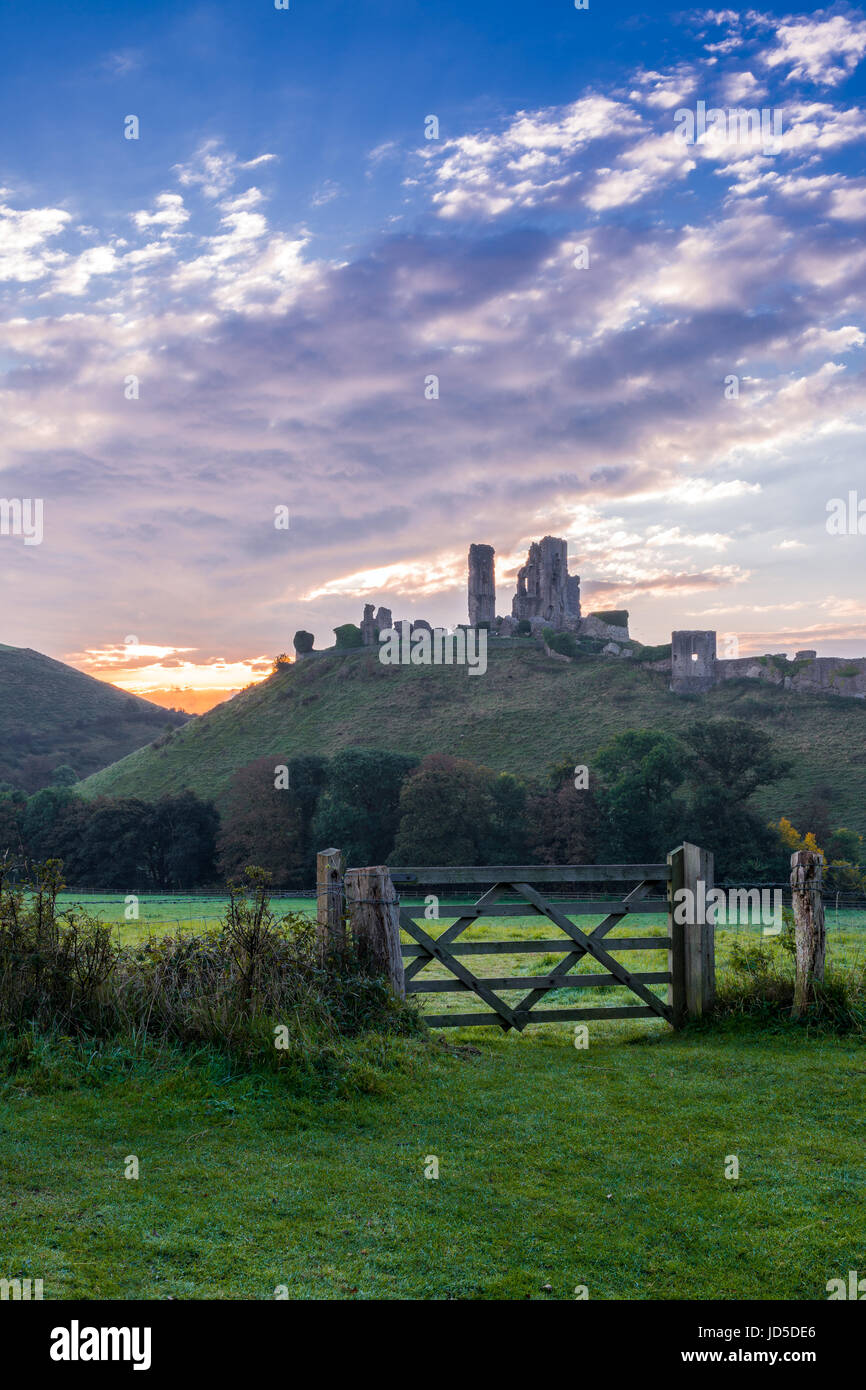 Corfe Castle Morning Stock Photo - Alamy