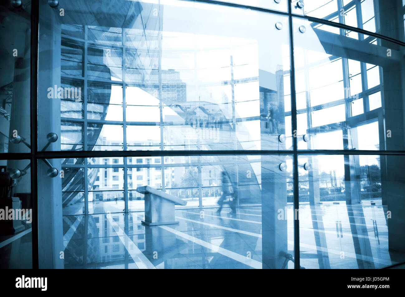 Glass hall modern architecture hi-res stock photography and images - Alamy