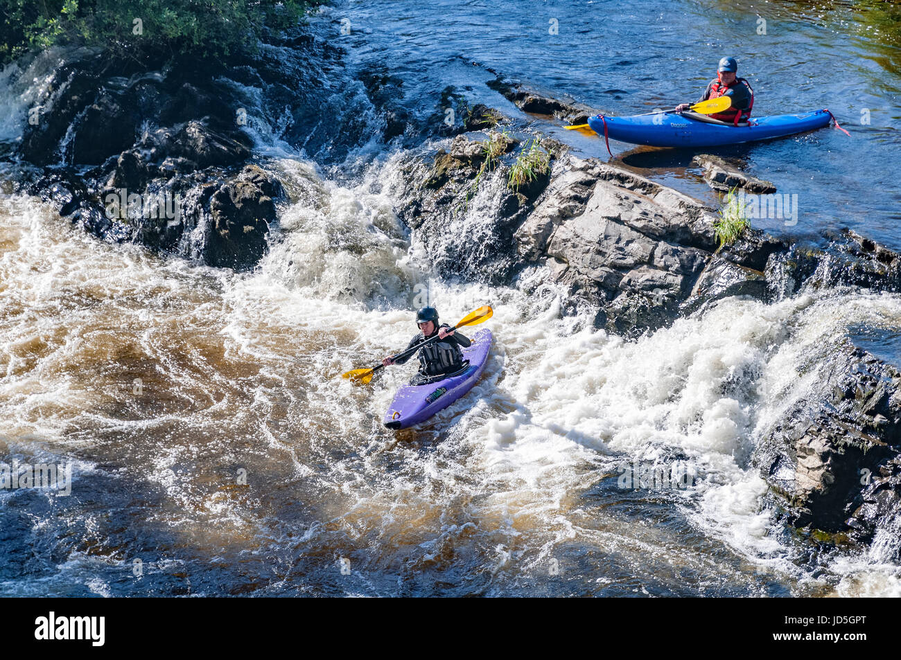 Whitewater canoe hi-res stock photography and images - Alamy