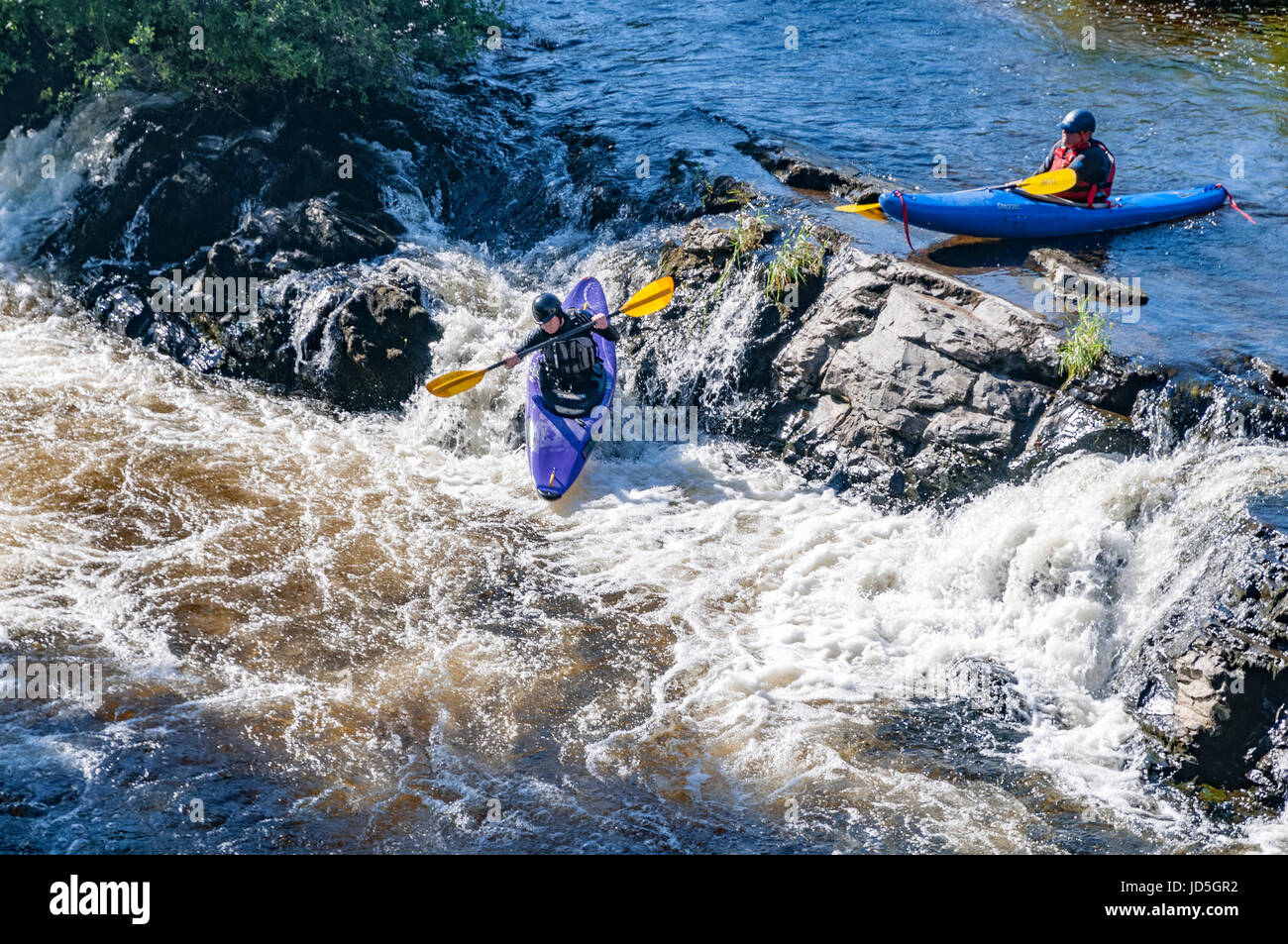 Whitewater canoe hi-res stock photography and images - Alamy