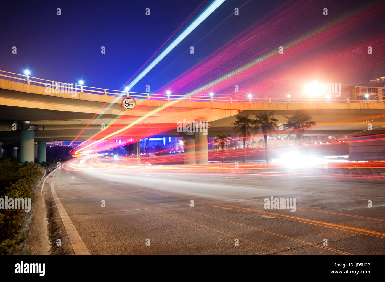 Overpass at night, heavy traffic Stock Photo - Alamy
