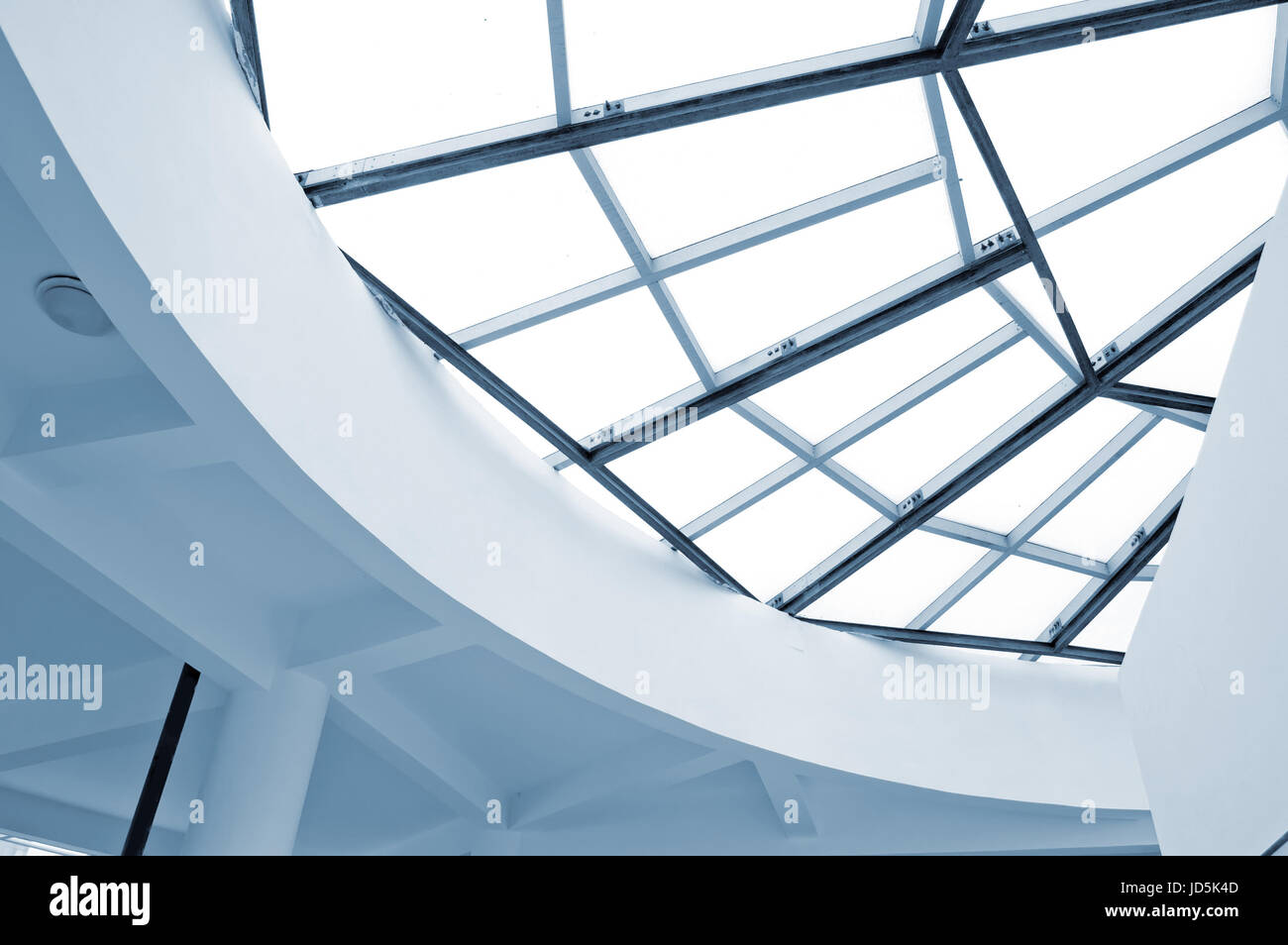 Now the building roof, the building's top Stock Photo - Alamy