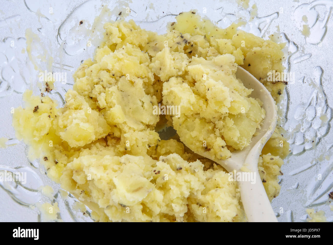 Mash potato in the making Stock Photo - Alamy