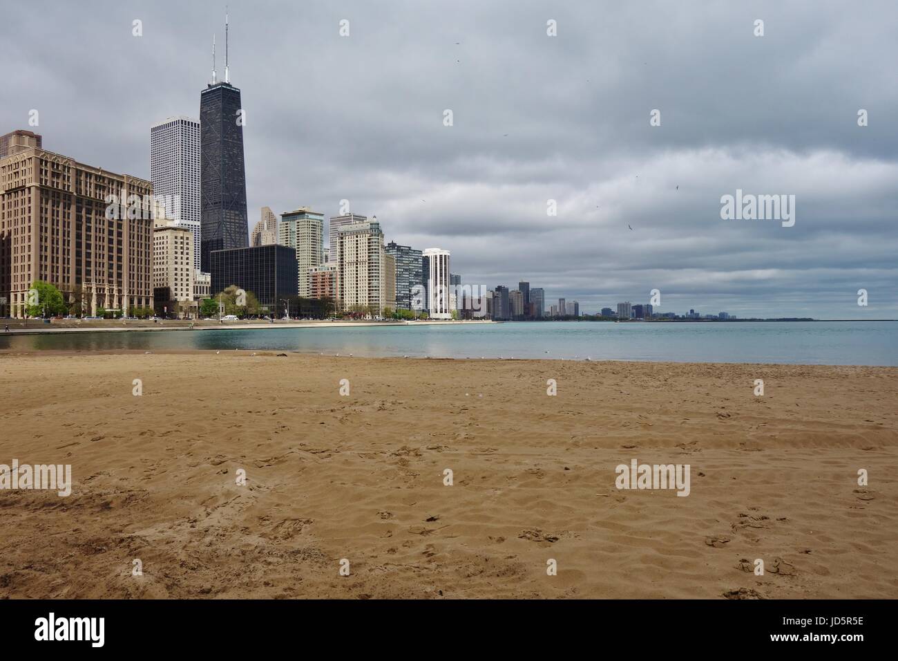 Landscape view of the Gold Coast Chicago skyline seen from Oak Beach ...
