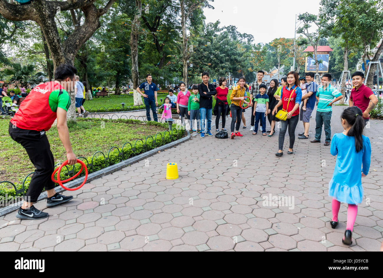 Vietnamese traditional games hi-res stock photography and images - Alamy