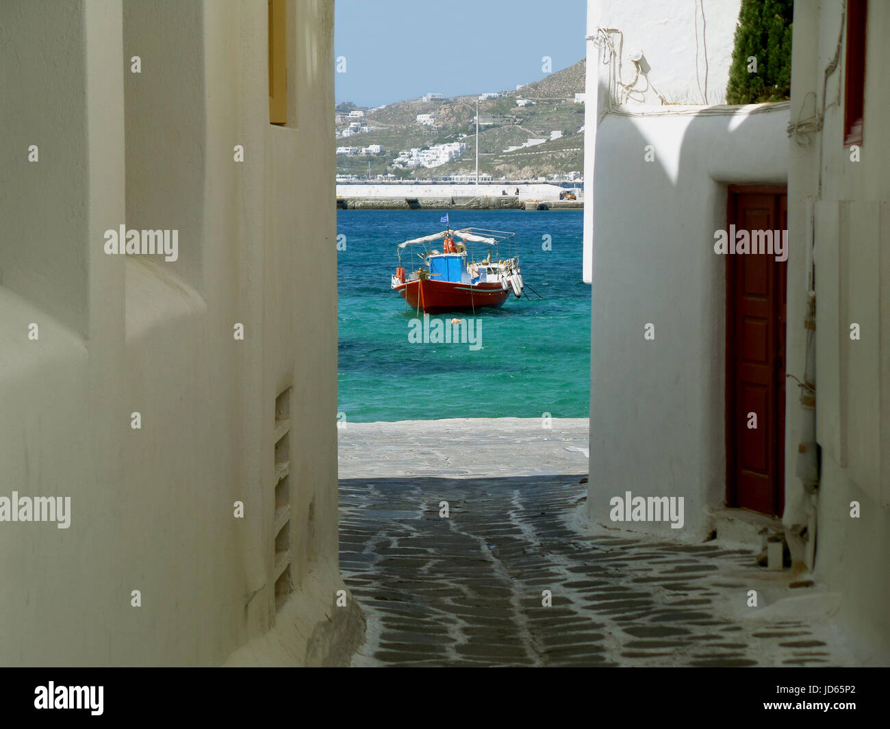 Mykonos stone walkway hi-res stock photography and images - Alamy