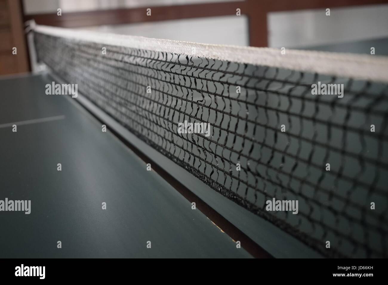Shadow table tennis hi-res stock photography and images - Alamy