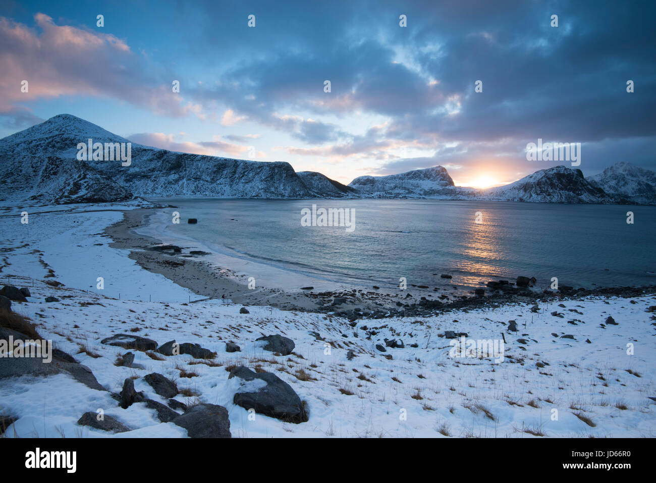Lofoten island hi-res stock photography and images - Alamy