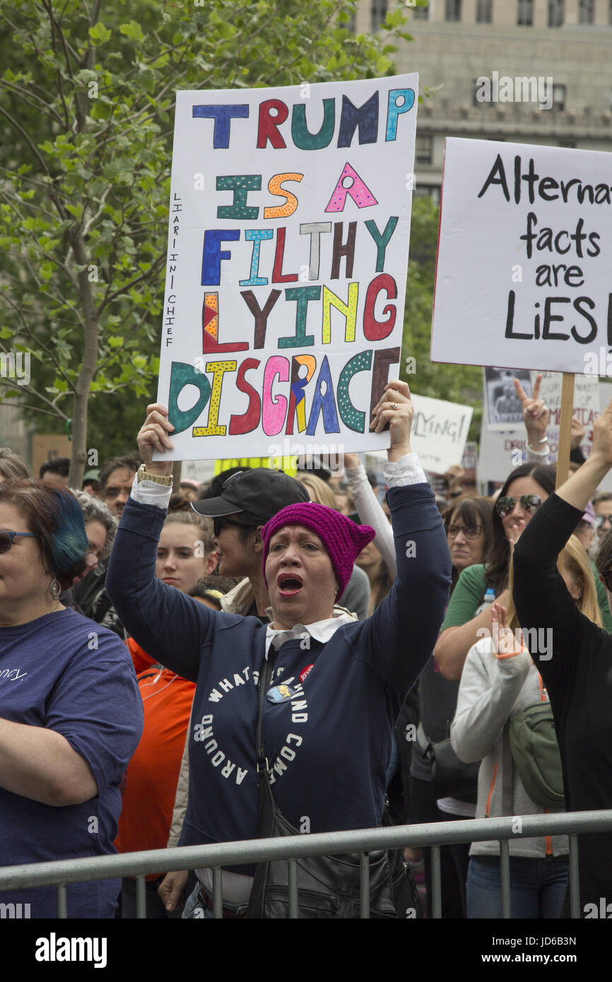 March For Truth in NYC that began by the Feredal Courthouse in lower ...