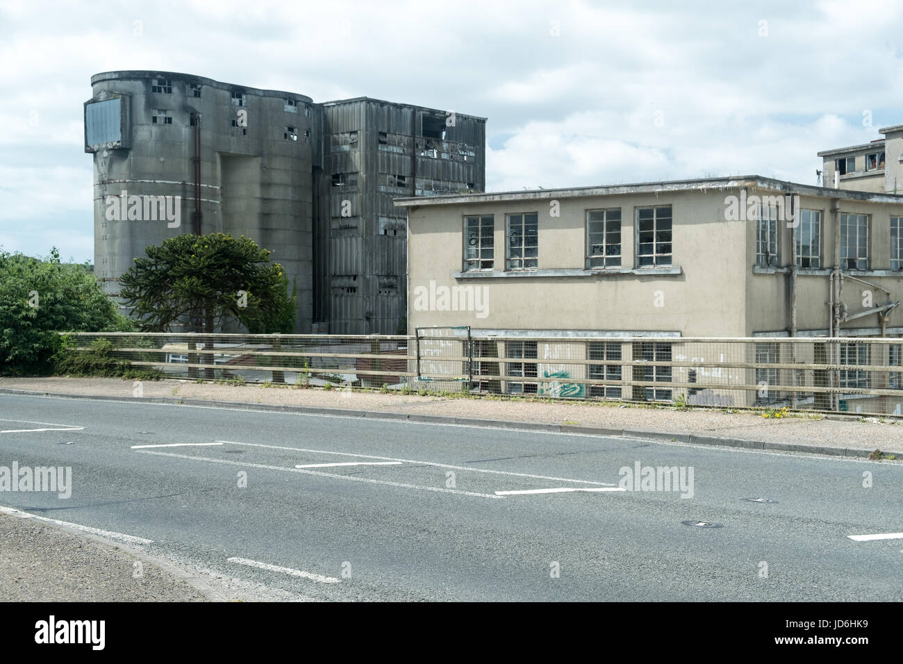 Shoreham cement works hi-res stock photography and images - Alamy