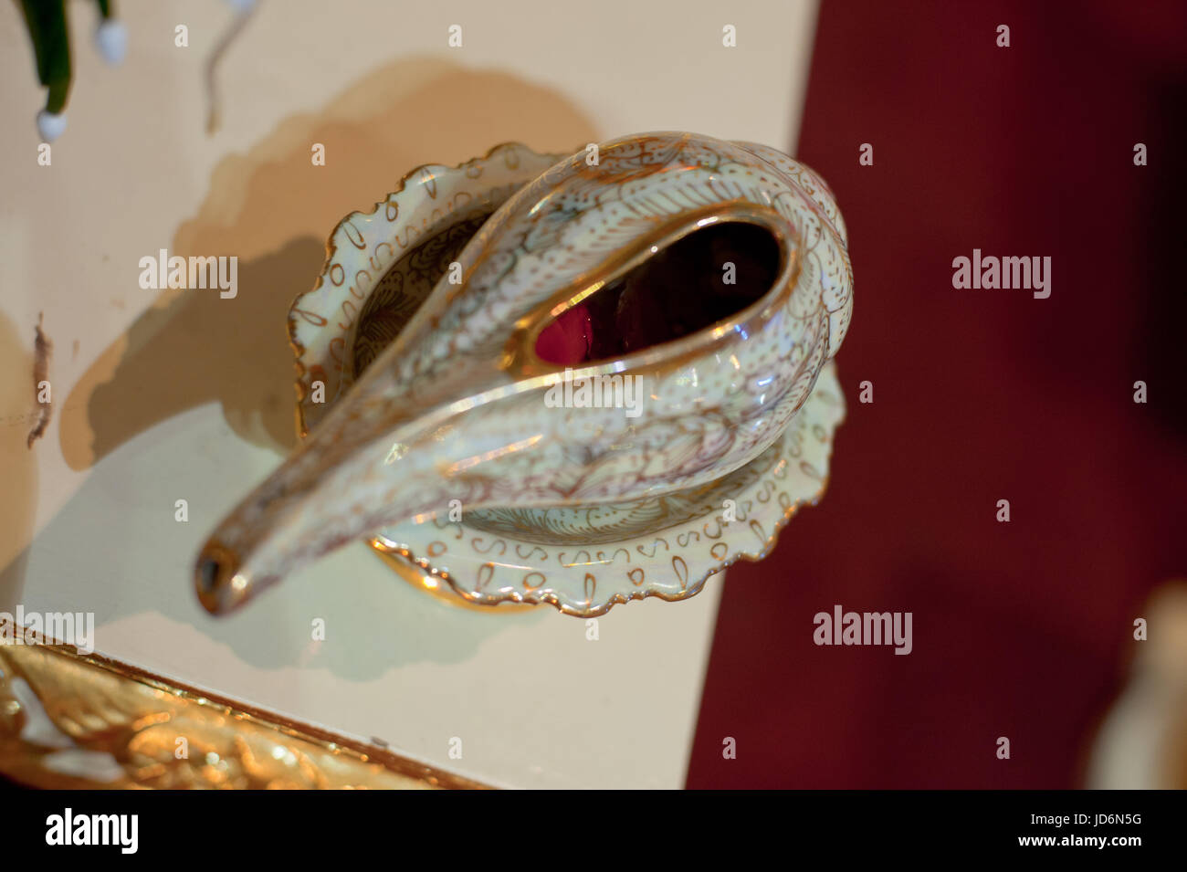 Conch shell on golden in Thai wedding ceremony Stock Photo - Alamy