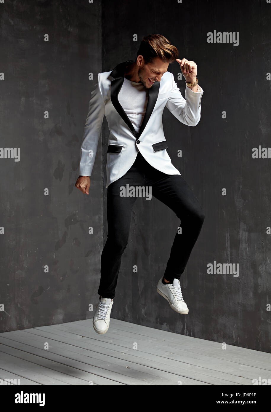 Man stage spotlight hi-res stock photography and images - Alamy