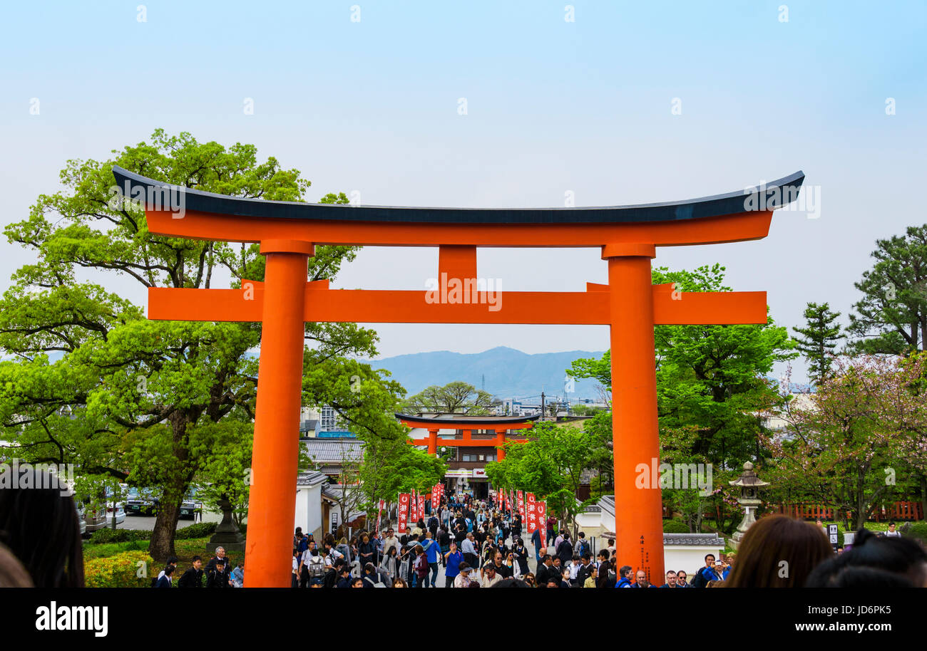 Orange shrine gates hi-res stock photography and images - Alamy