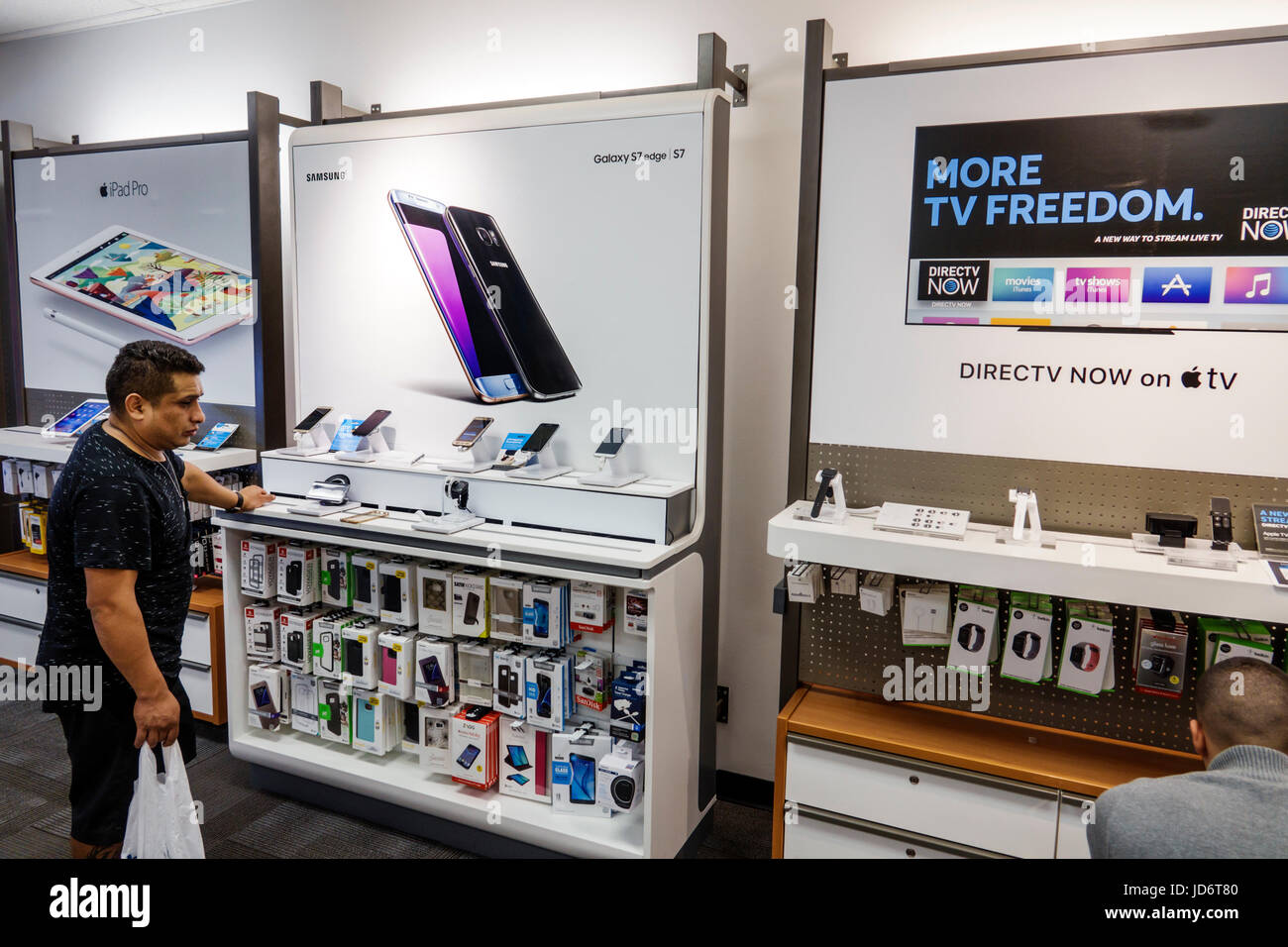 Atandt Store Interior