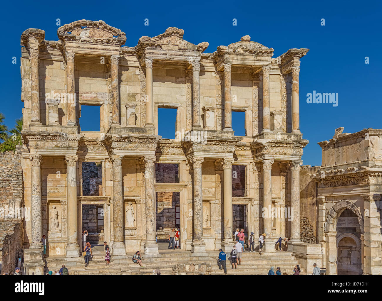 EFES, TURKEY - OCTOBER 1: Roman Library of Celsus with many tourists on ...