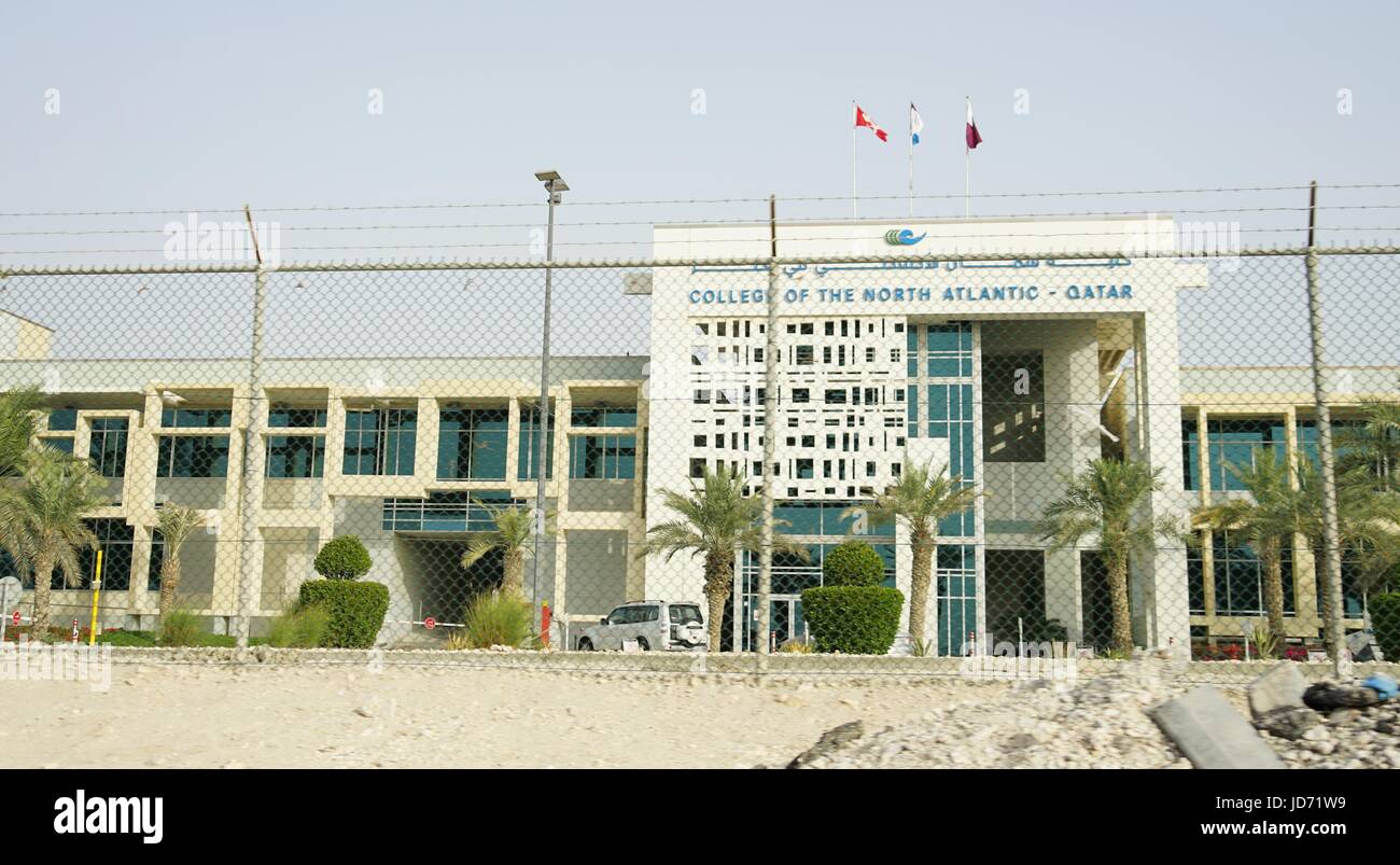 Education city doha hi-res stock photography and images - Alamy