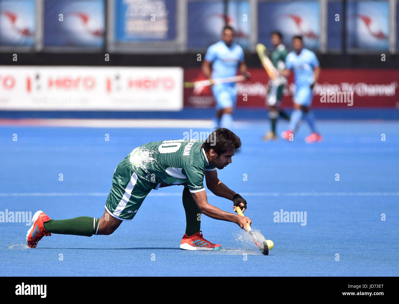 India v pakistan hi-res stock photography and images - Alamy