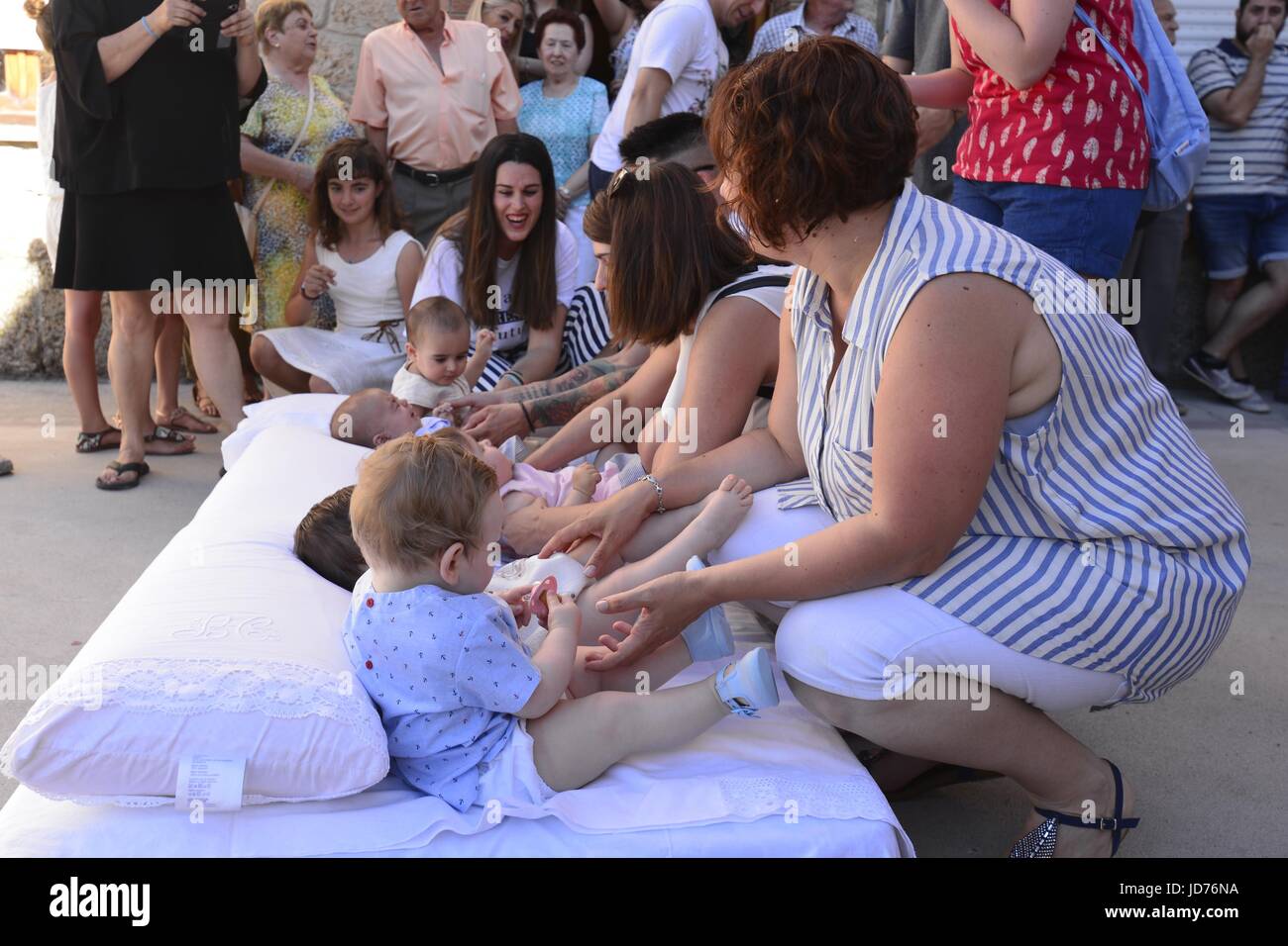 Baby jumping colacho hi-res stock photography and images - Alamy