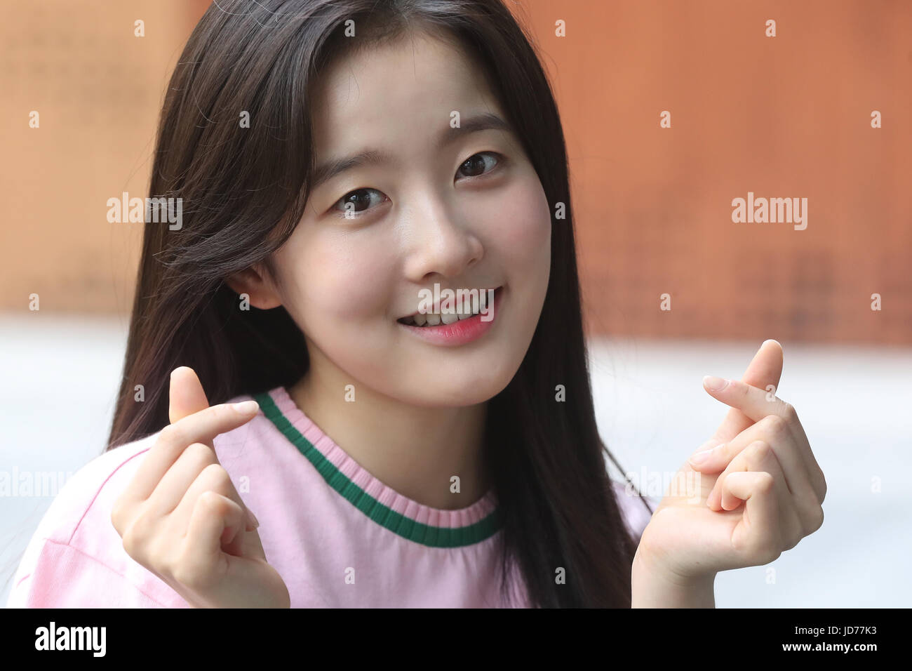 S. Korean actress Park Si-eun South Korean actress Park Si-eun, who ...