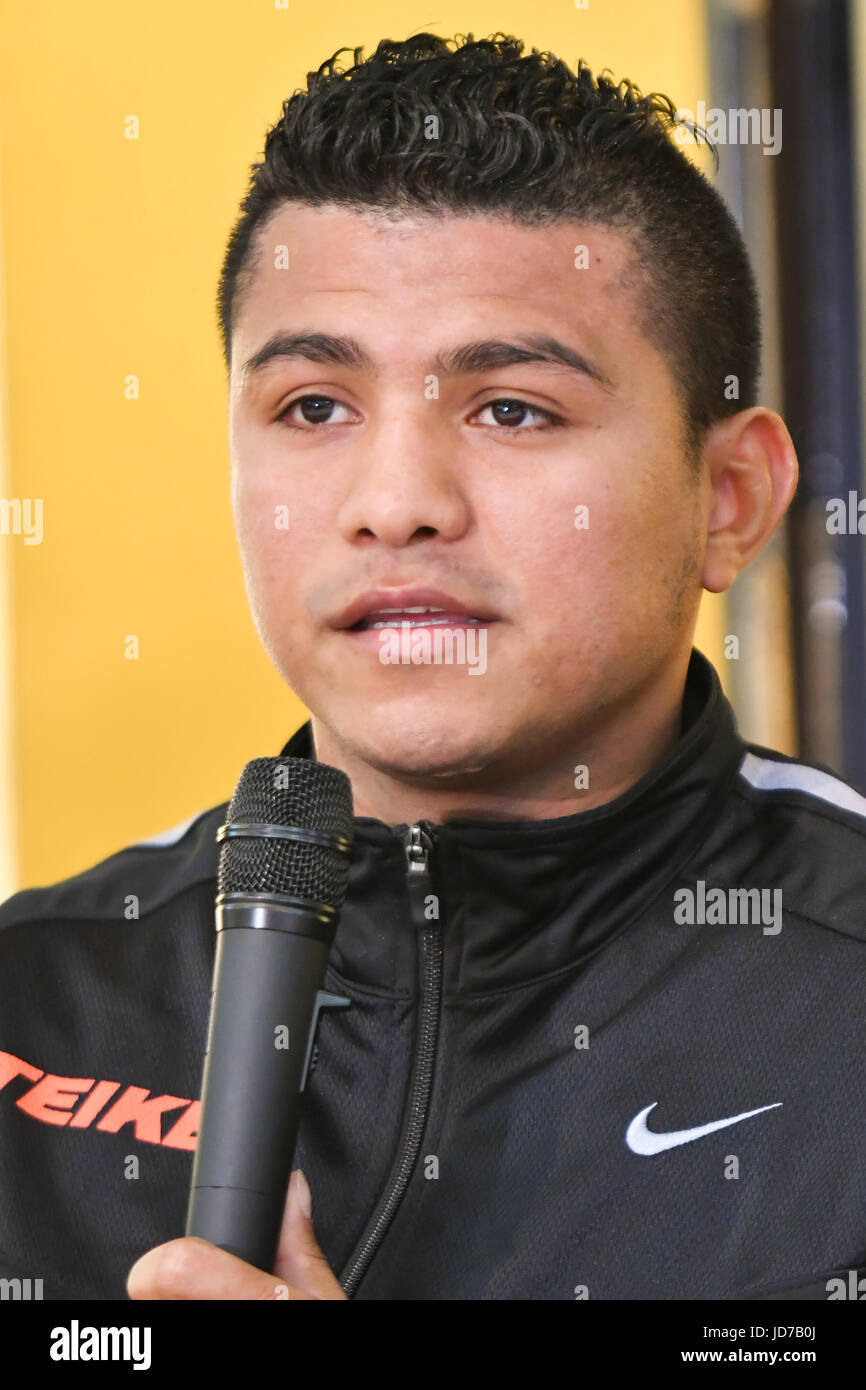 Tokyo, Japan. 19th June, 2017. Roman Gonzalez Boxing : Roman Gonzalez ...