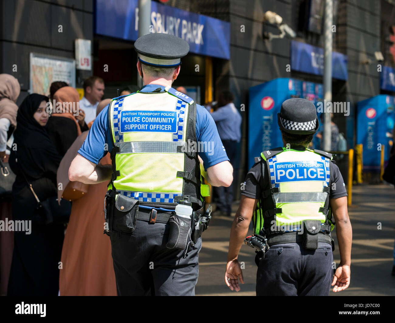 Pcso london hi-res stock photography and images - Alamy