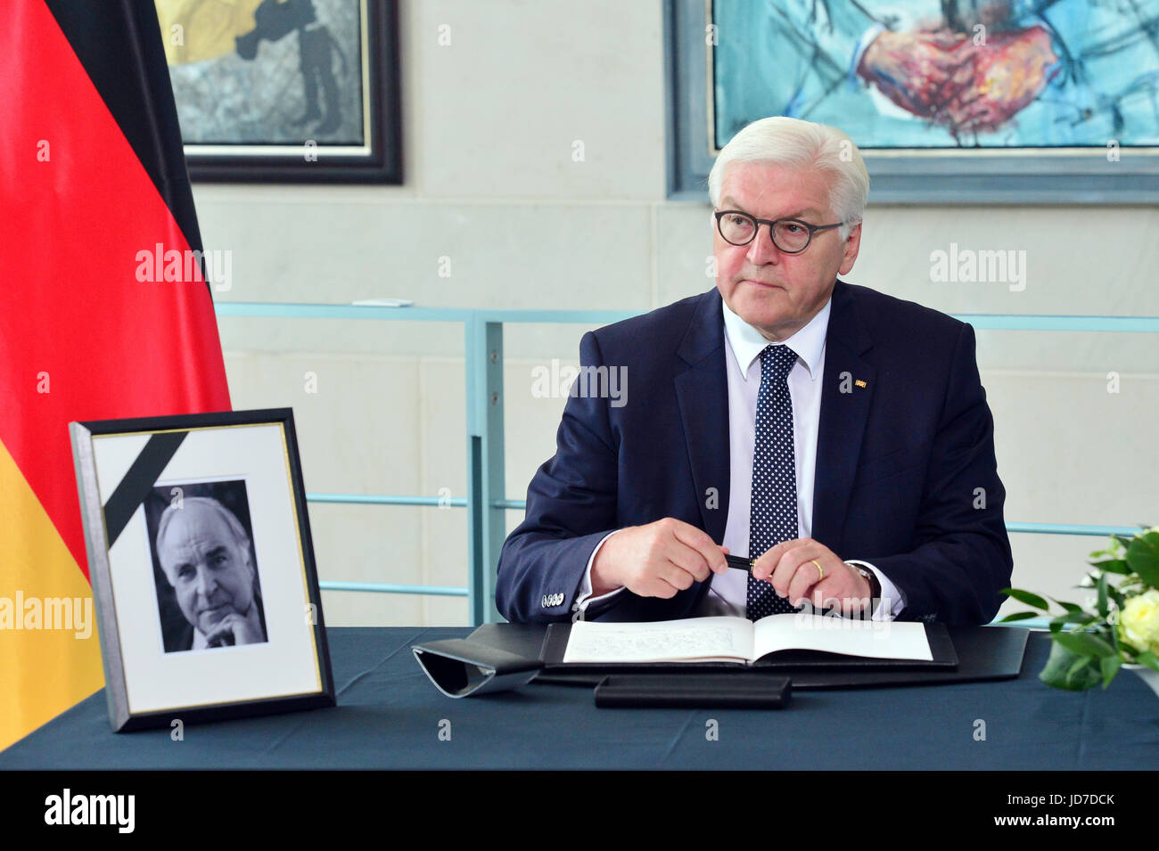 Berlin, Germany. 18th June, 2017. German federal president Frank-Walter ...