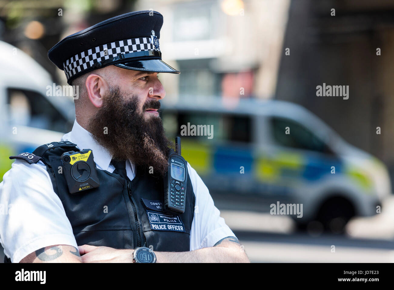 Muslim police officer london hi-res stock photography and images - Alamy