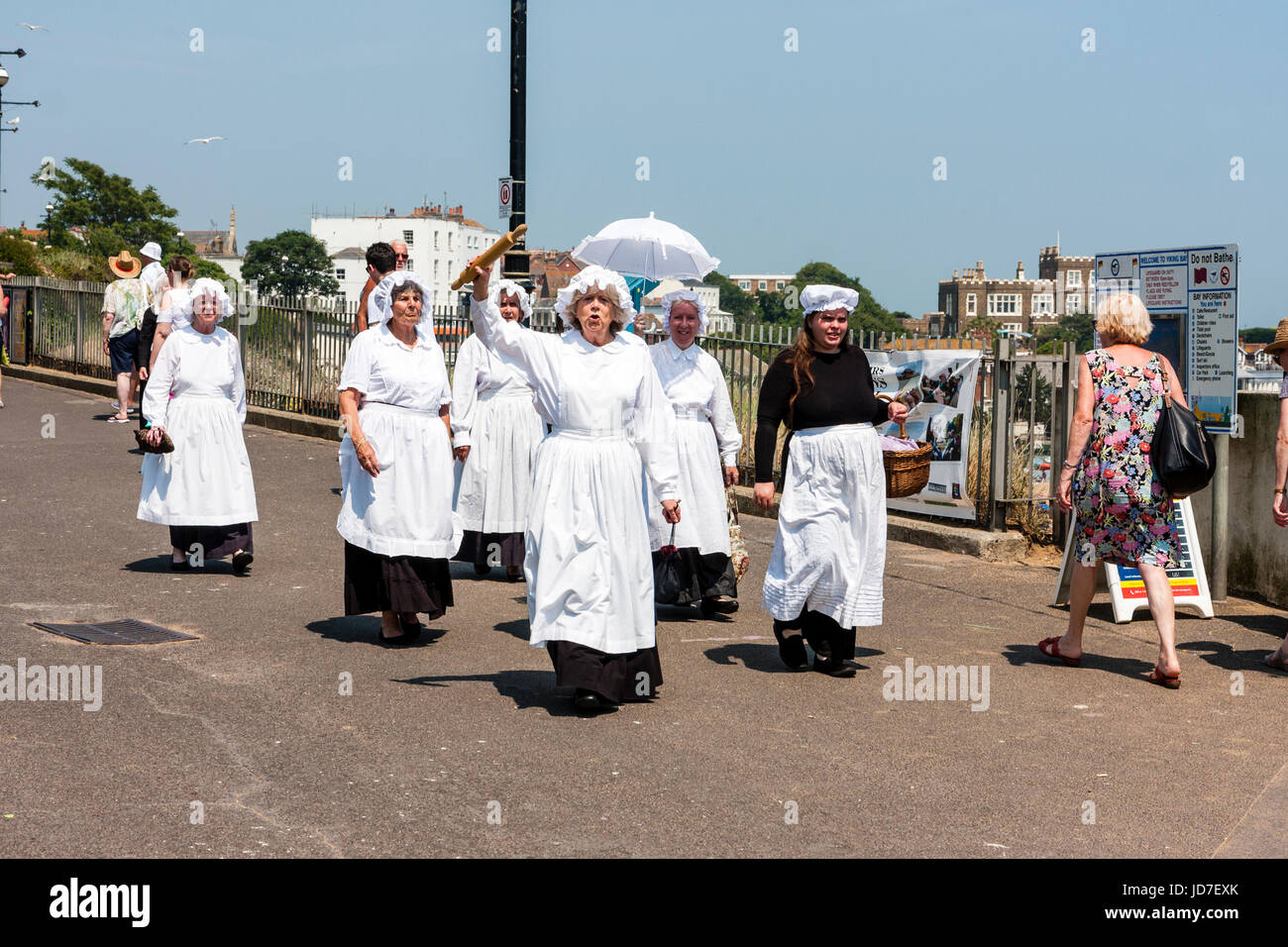 Victorian kitchen maid hi-res stock photography and images - Alamy