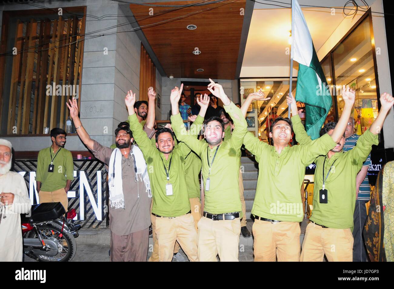 Pakistani champions hi-res stock photography and images - Alamy