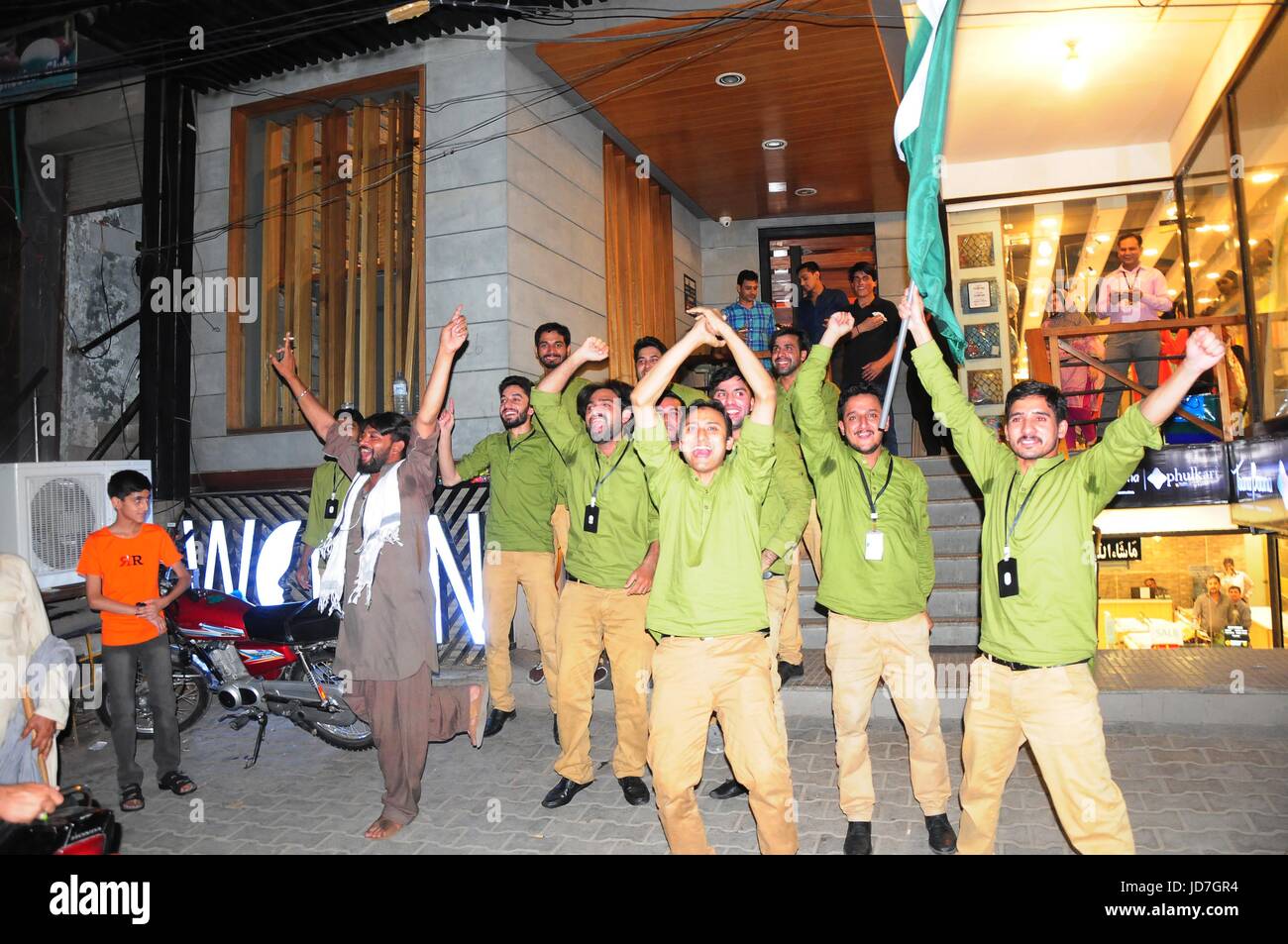 Pakistani champions hi-res stock photography and images - Alamy