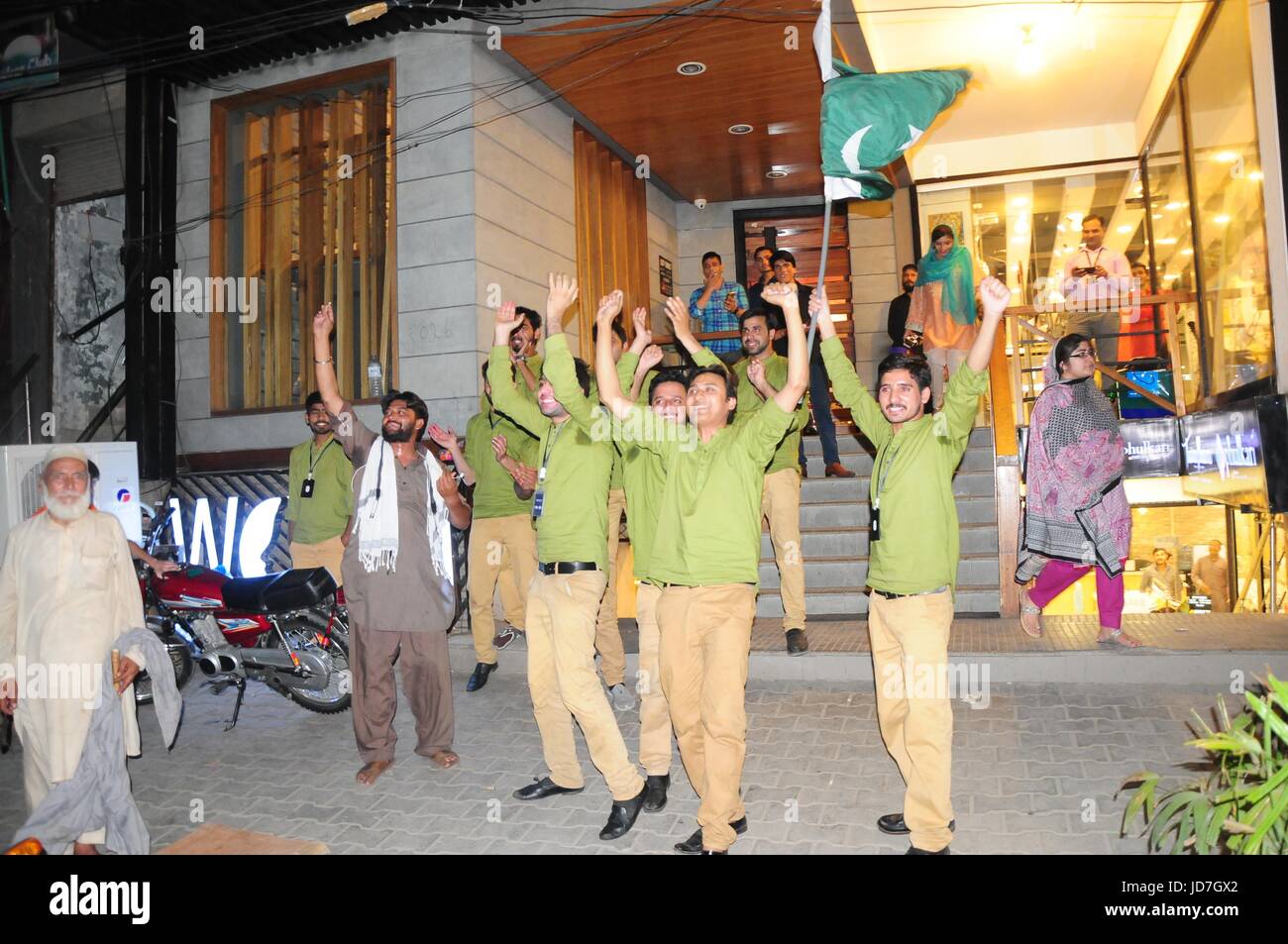 Pakistani champions hi-res stock photography and images - Alamy