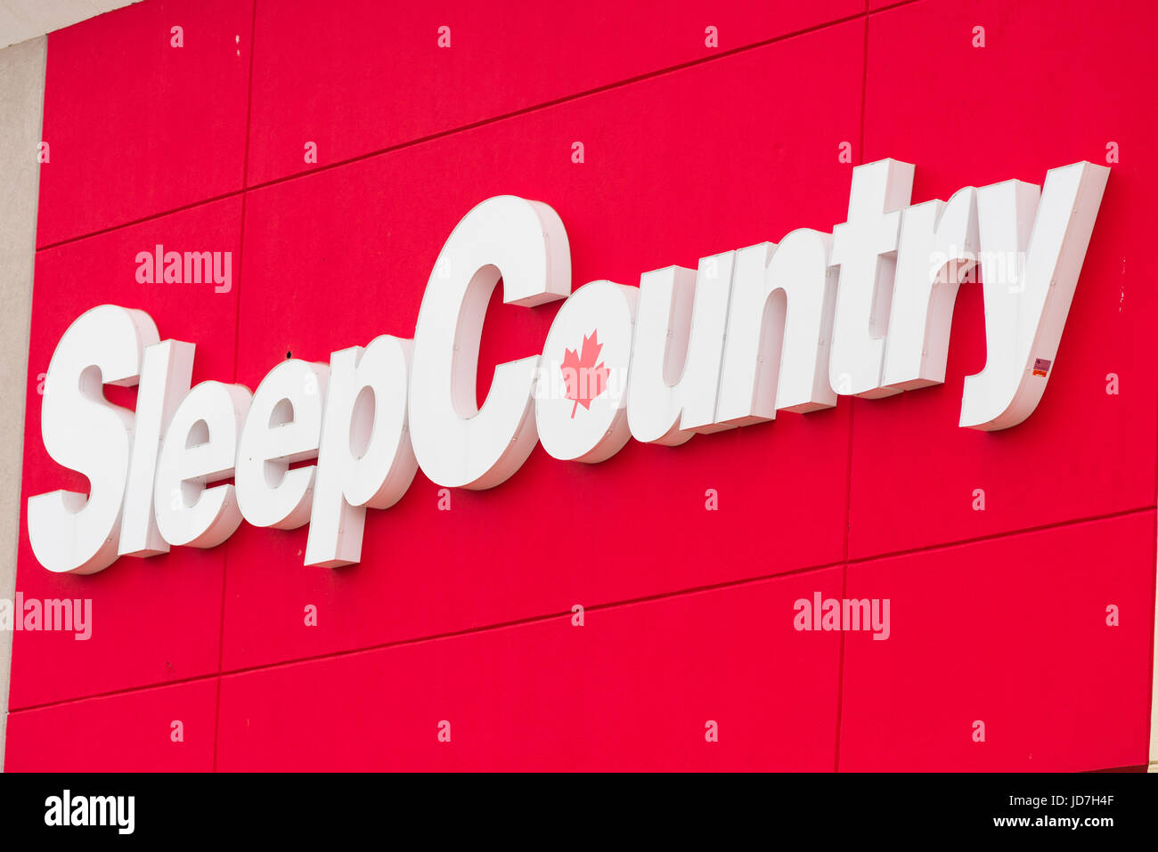 Sleepcountry hi-res stock photography and images - Alamy